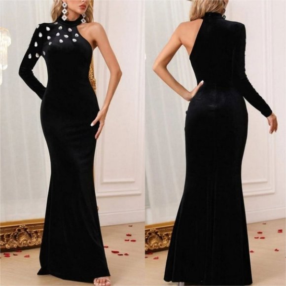 Dresses | Rhinestone Detailed Mermaid Black Velvet Formal Prom Event ...